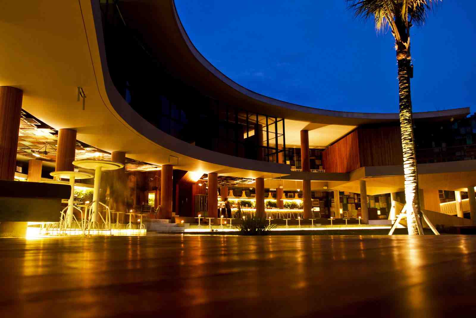 Bogans & bars in the land of the gods | australianbartender.com.au