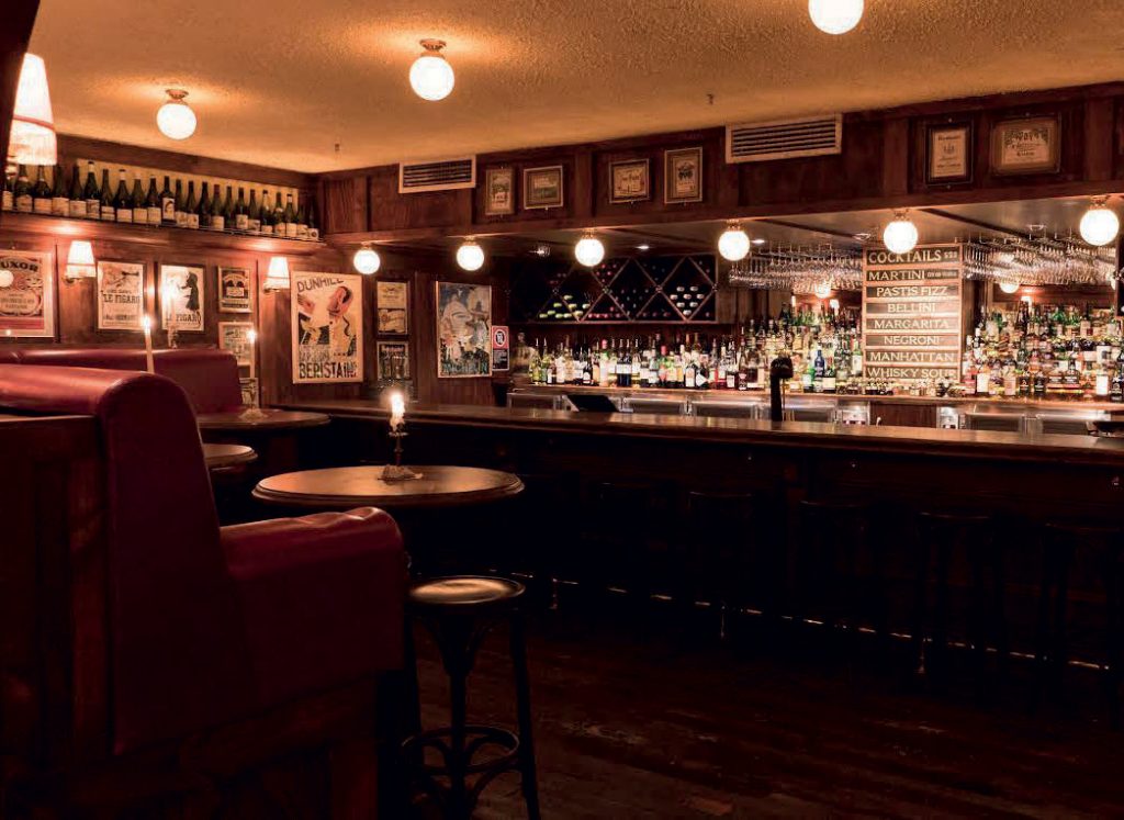 2 classic French bars, and 3 Aussie bars with a French accent ...