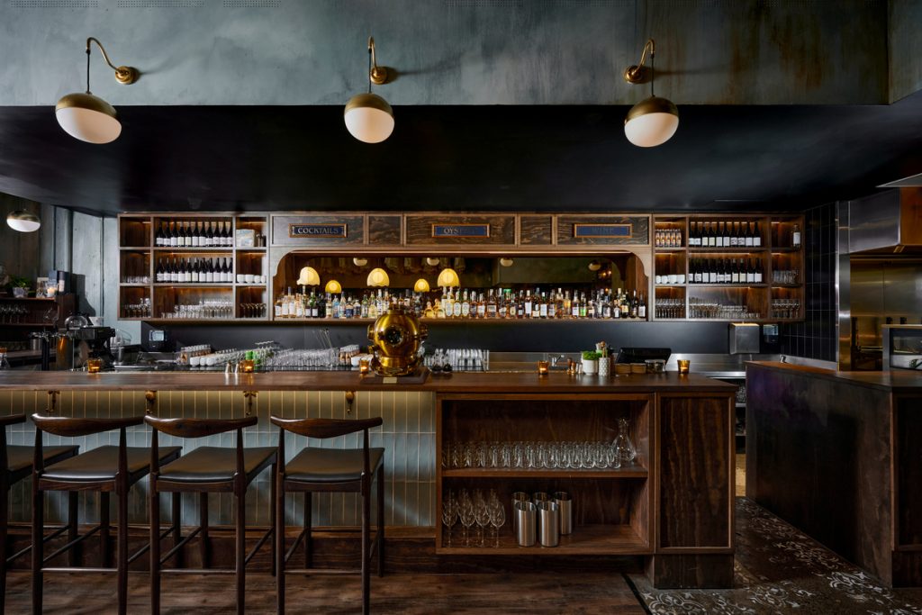 Pearl Diver Cocktails & Oysters: Cara Devine visits Melbourne's ...