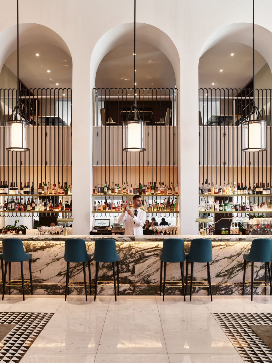 Now open: Arches Bar at the revamped Swissotel - australianbartender.com.au